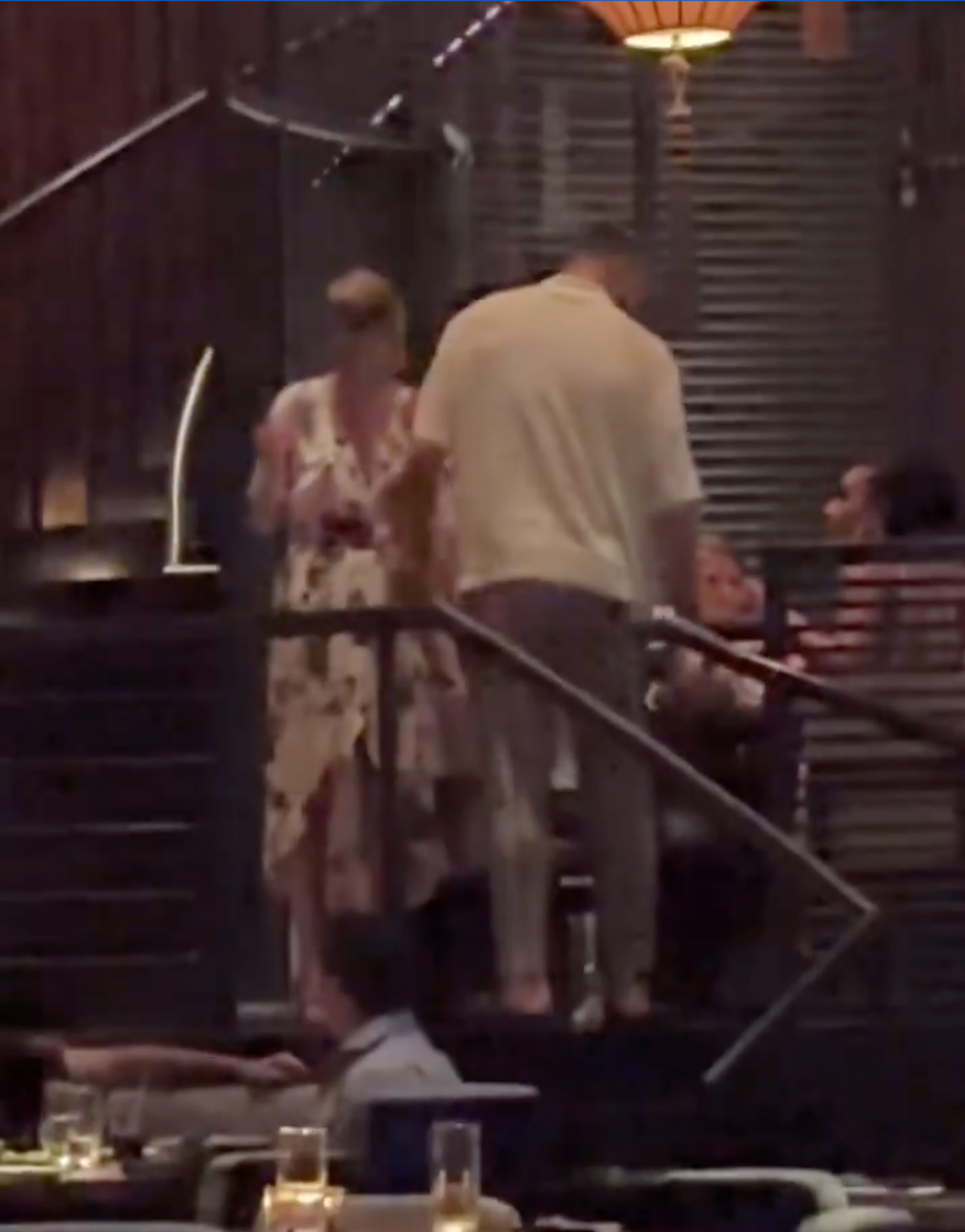 Taylor Swift's Romantic Moment with Boyfriend Travis Kelce Caught on ...